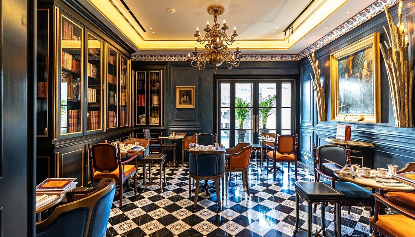 Bacha Coffee, το απίστευτης χλιδής καφενείο και πωλητήριο καφέ στο ...
